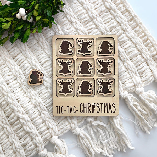 Personalized Christmas Tic Tac Toe with Adorable Santa Claus and Reind ...