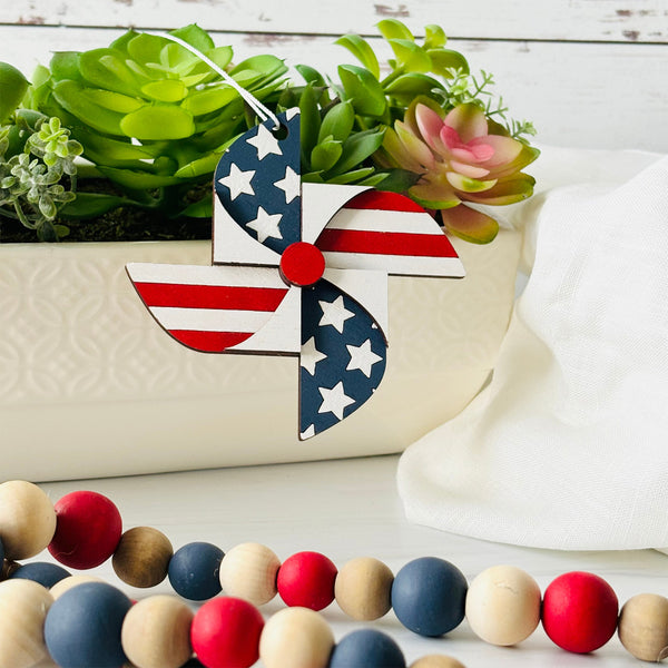 Build a Patriotic Pinwheel Pop-Out Card – Glowforge Shop