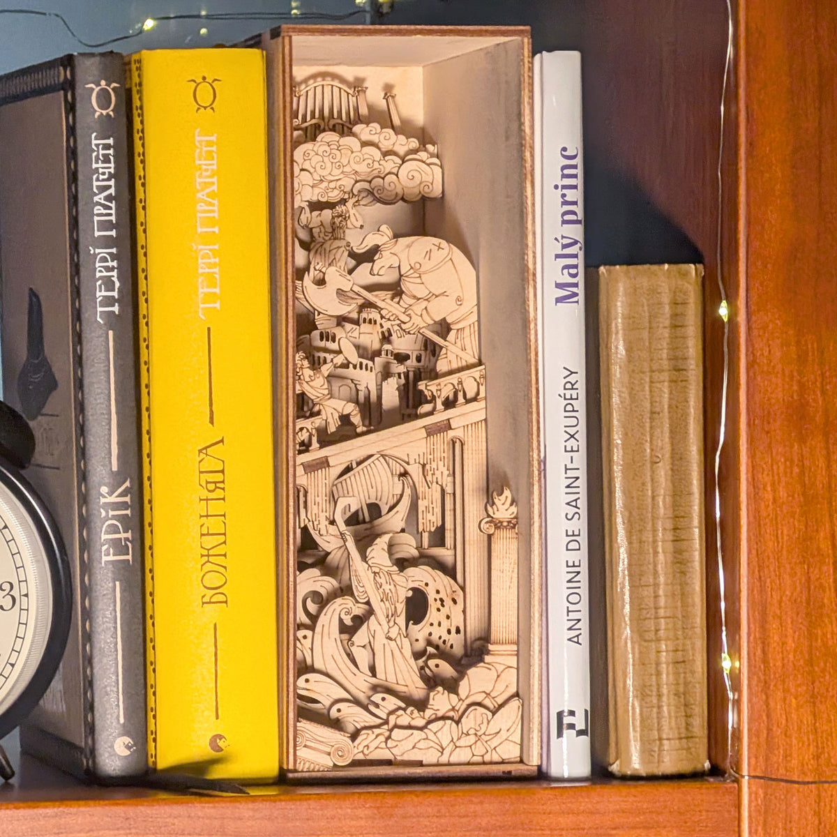 Book Nook - 3D Greek Mythology Diorama for Bookshelf Display ...