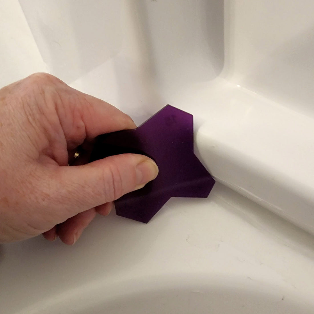 Easy Silicon Caulk Guides – Glowforge Shop