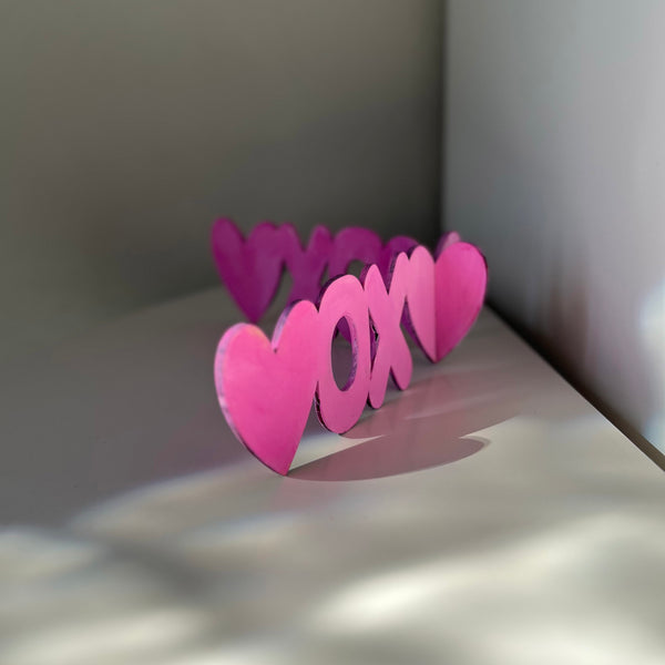 XOXO Heart Mini Desk Decor – Glowforge Shop