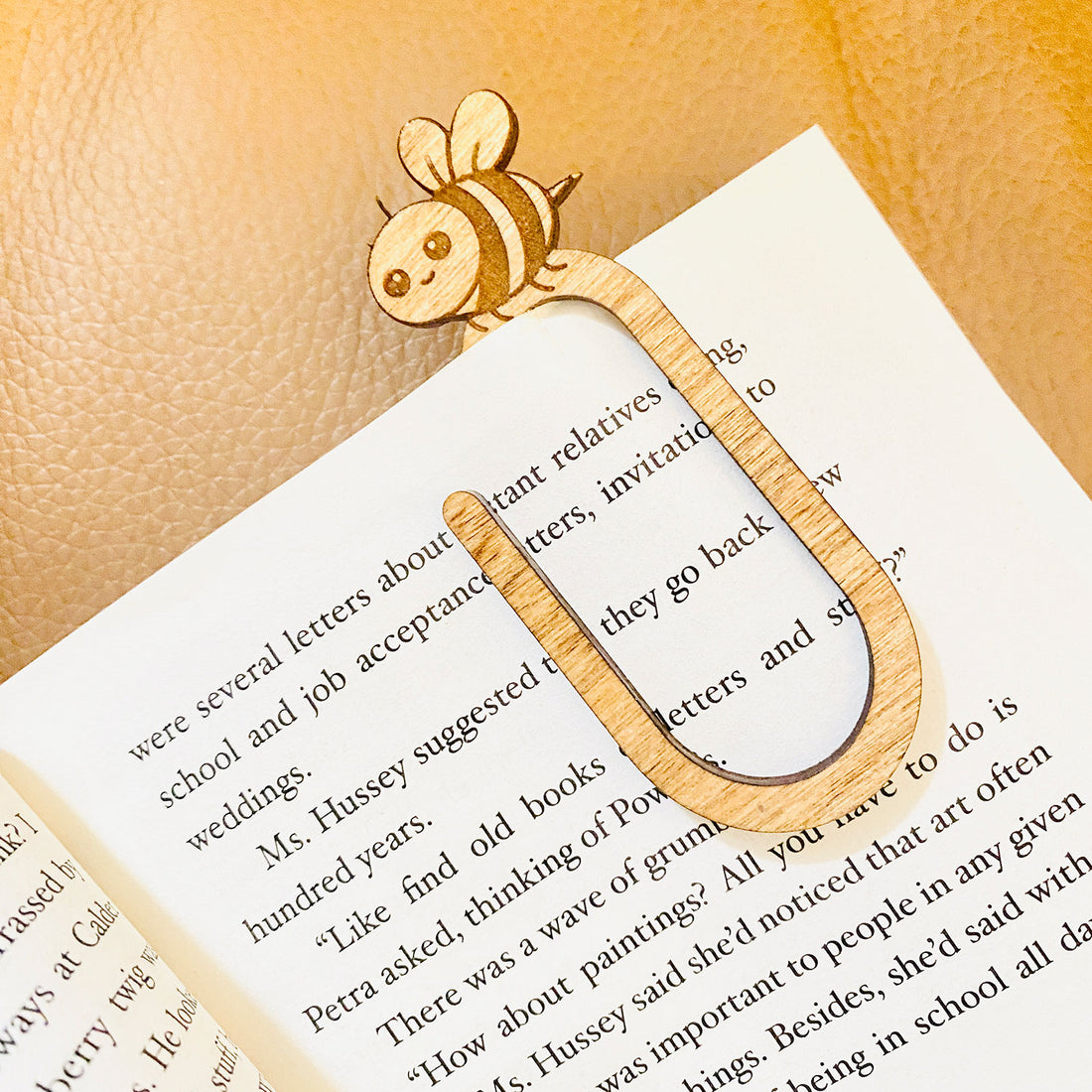Bee Paperclip Bookmark – Glowforge Shop