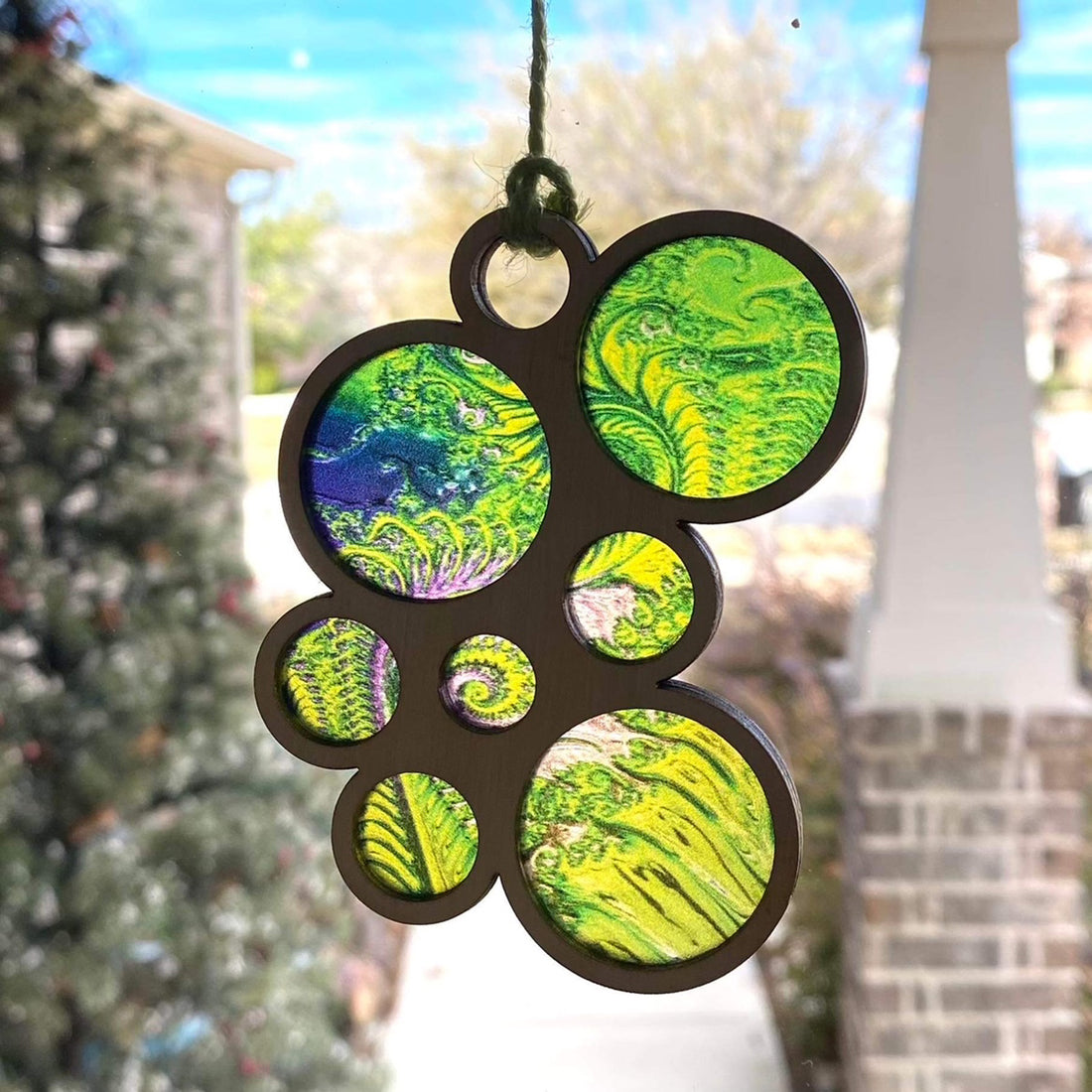 Bubbly Bubbles Colorful Sun Catcher – Glowforge Shop