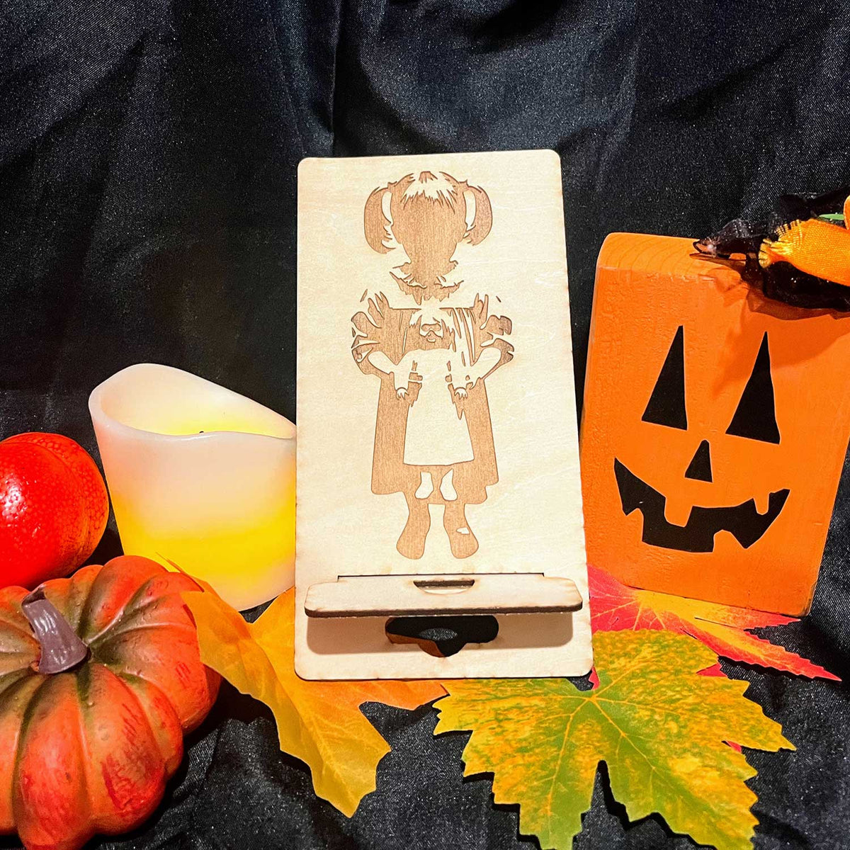 Creepy Girl with Doll Halloween Phone Stand – Glowforge Shop