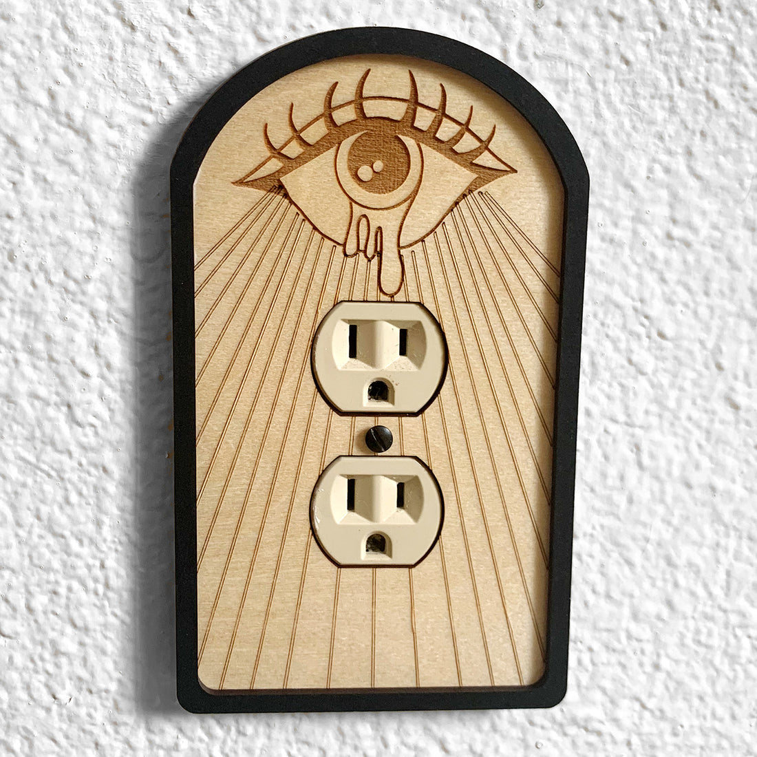 Eye Beam Outlet Cover – Glowforge Shop
