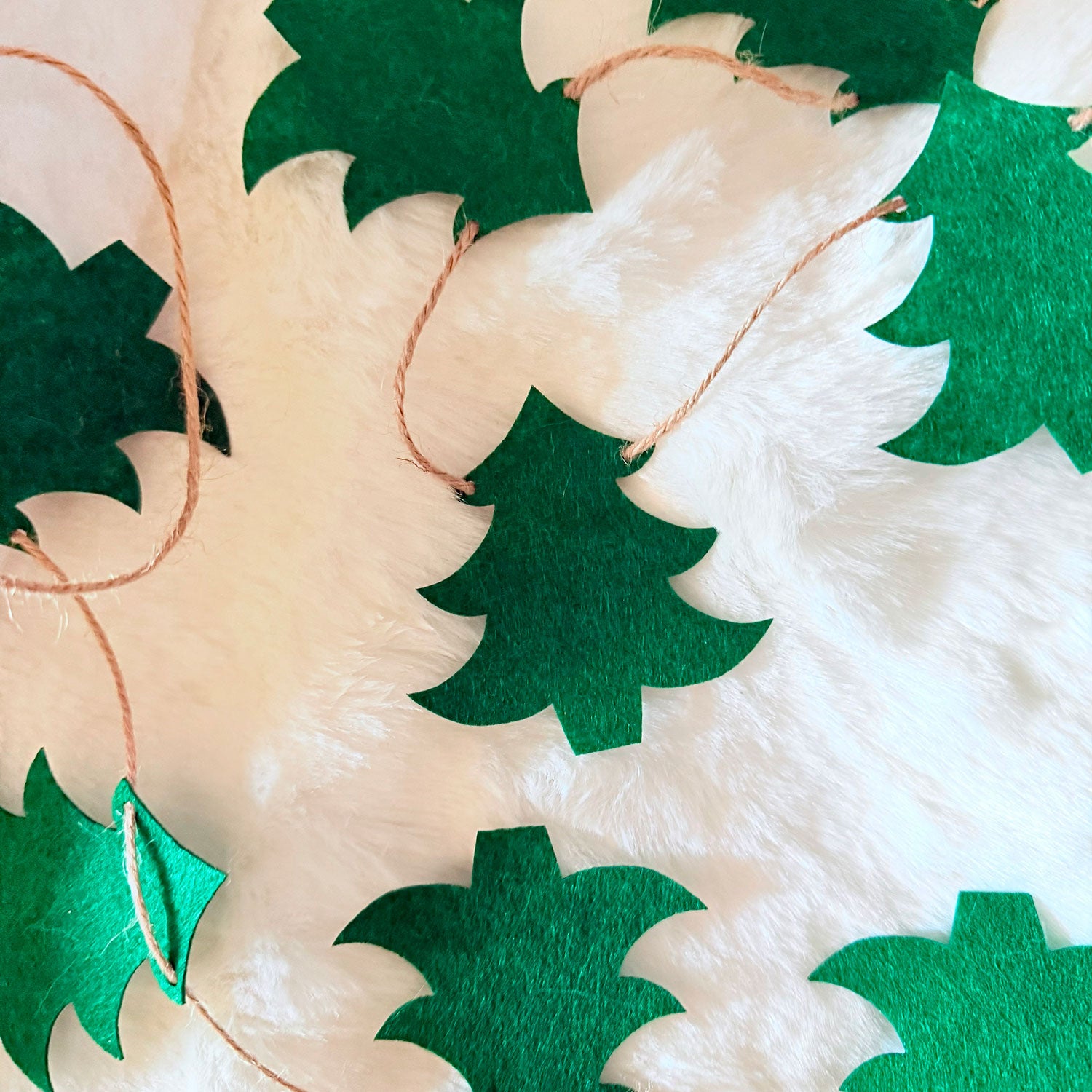 Felt Pine Tree Garland - Solstice Yule Christmas Decor – Glowforge Shop