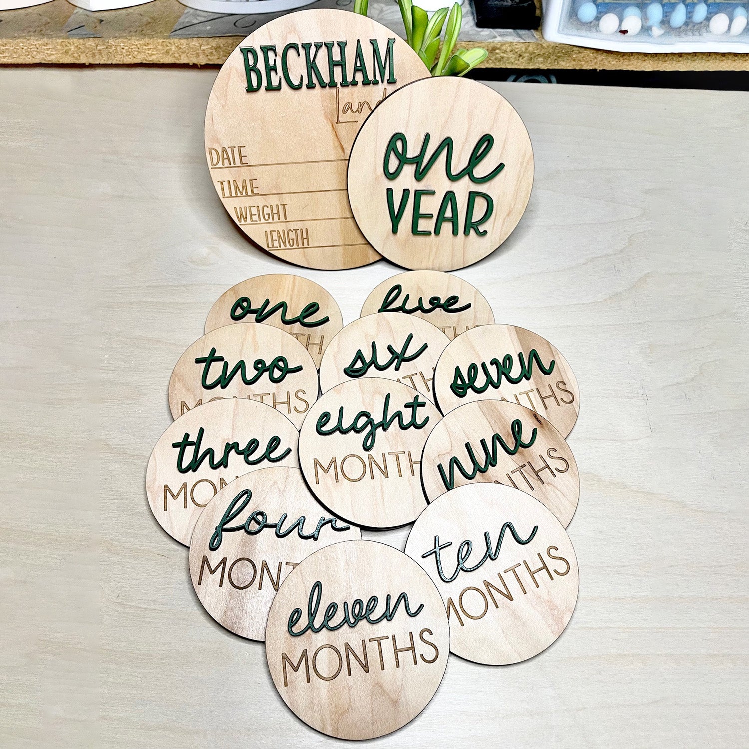 Personalizable Floral Baby Milestone Markers – Glowforge Shop