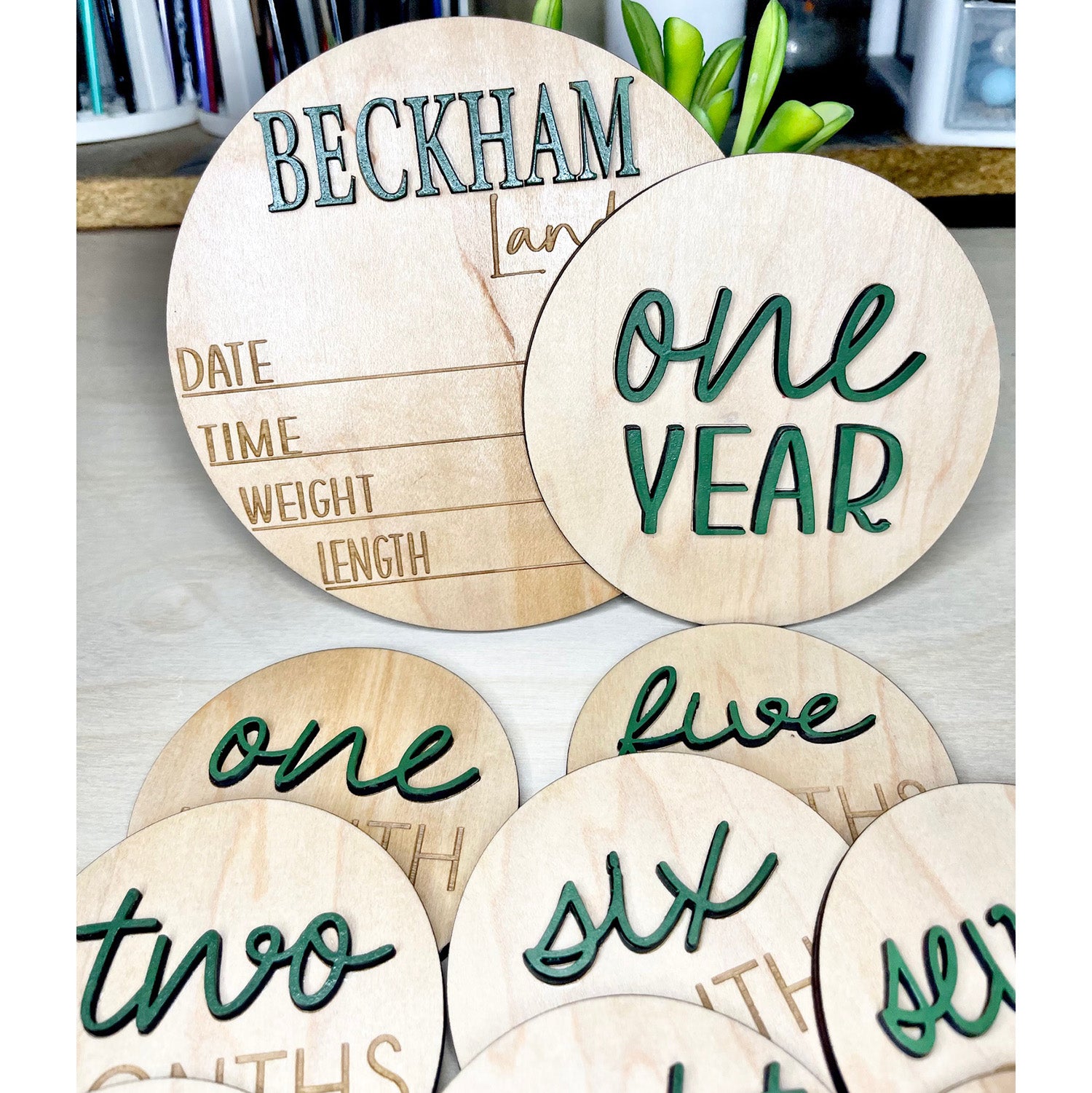 Personalizable Floral Baby Milestone Markers – Glowforge Shop