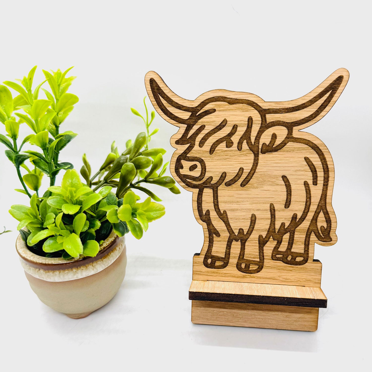 Highland Cow Phone Holder #3 – Glowforge Shop