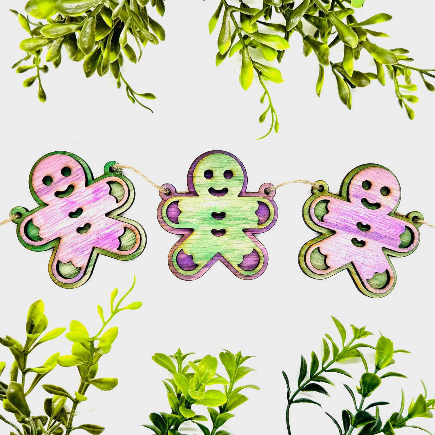 Layered Gingerbread Garland Christmas Banner – Glowforge Shop