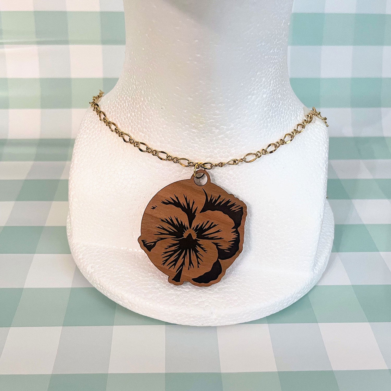Pansy Necklace Pendant – Glowforge Shop