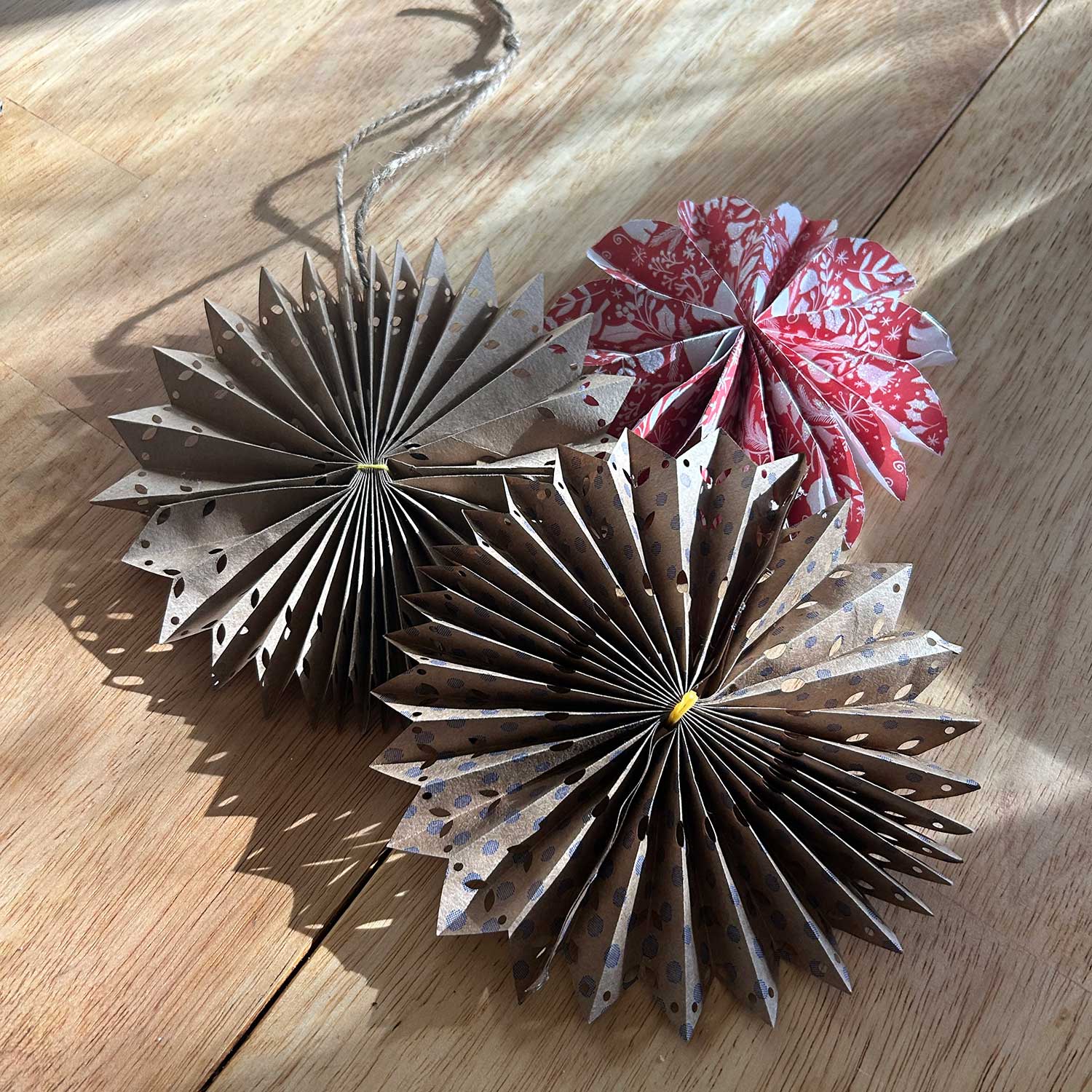 Perfect Paper Bag Origami Stars – Glowforge Shop
