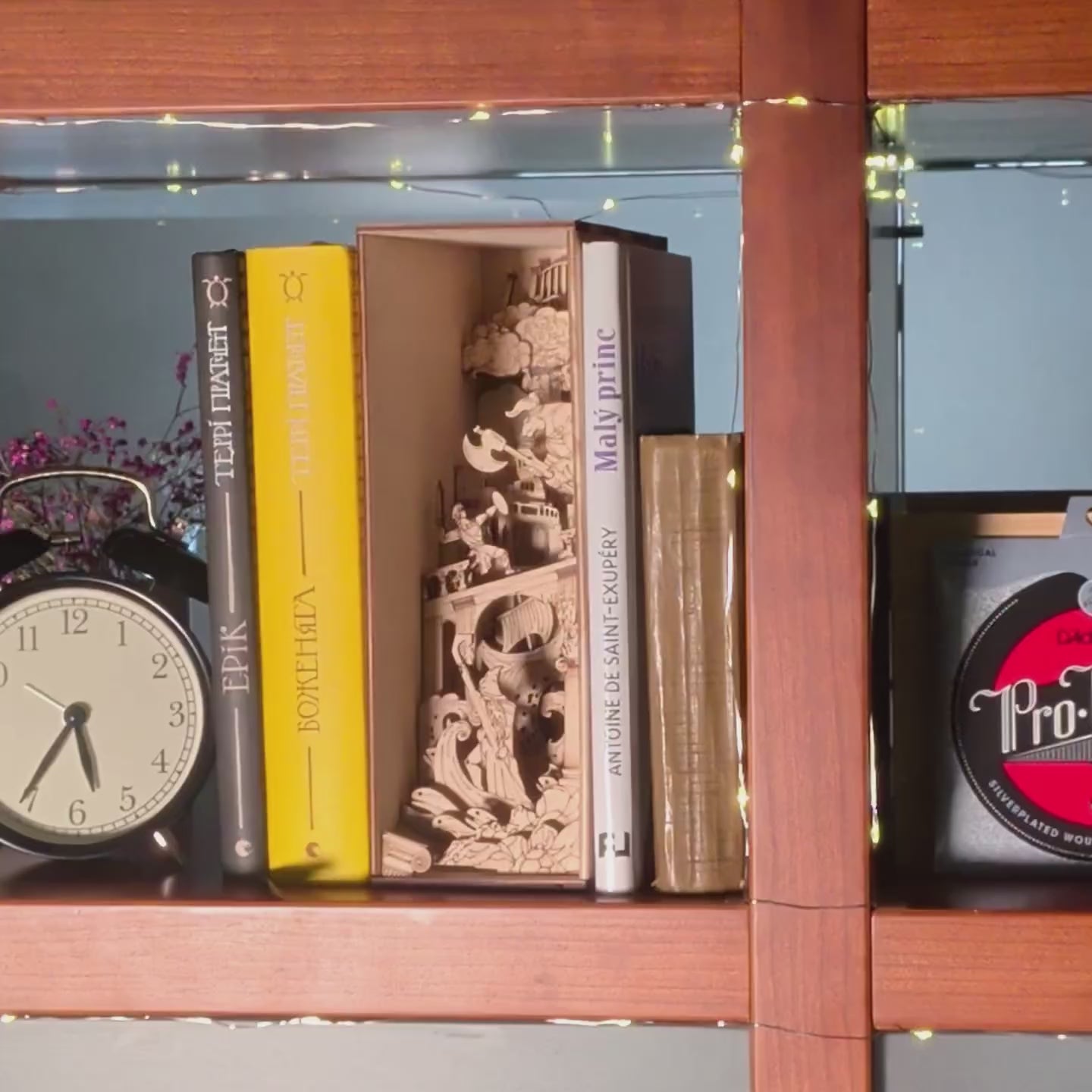 Book Nook - 3D Greek Mythology Diorama for Bookshelf Display ...
