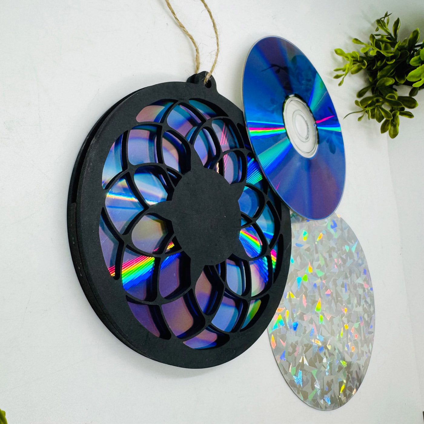 Sunburst CD / DVD Suncatcher Style D – Glowforge Shop