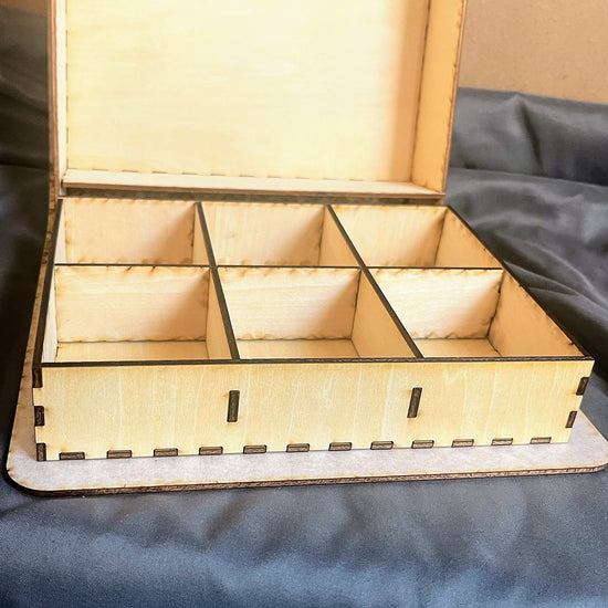 TTRPG Character Book Tray: Tray with 6 Compartments (Version 1 ...