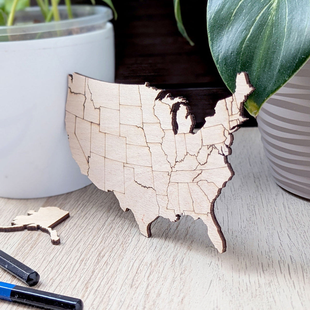 USA Map - Detailed Decorative Cutout for Wall Art, Crafts, or Educatio ...