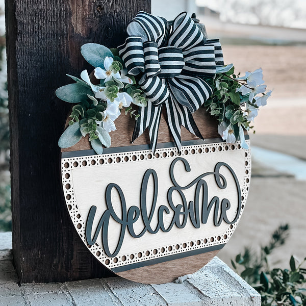 Welcome Rattan-style Floral Round Door Hanger #2 – Glowforge Shop