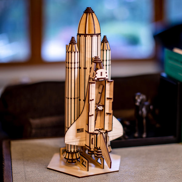 Space Shuttle Discovery – Glowforge Shop